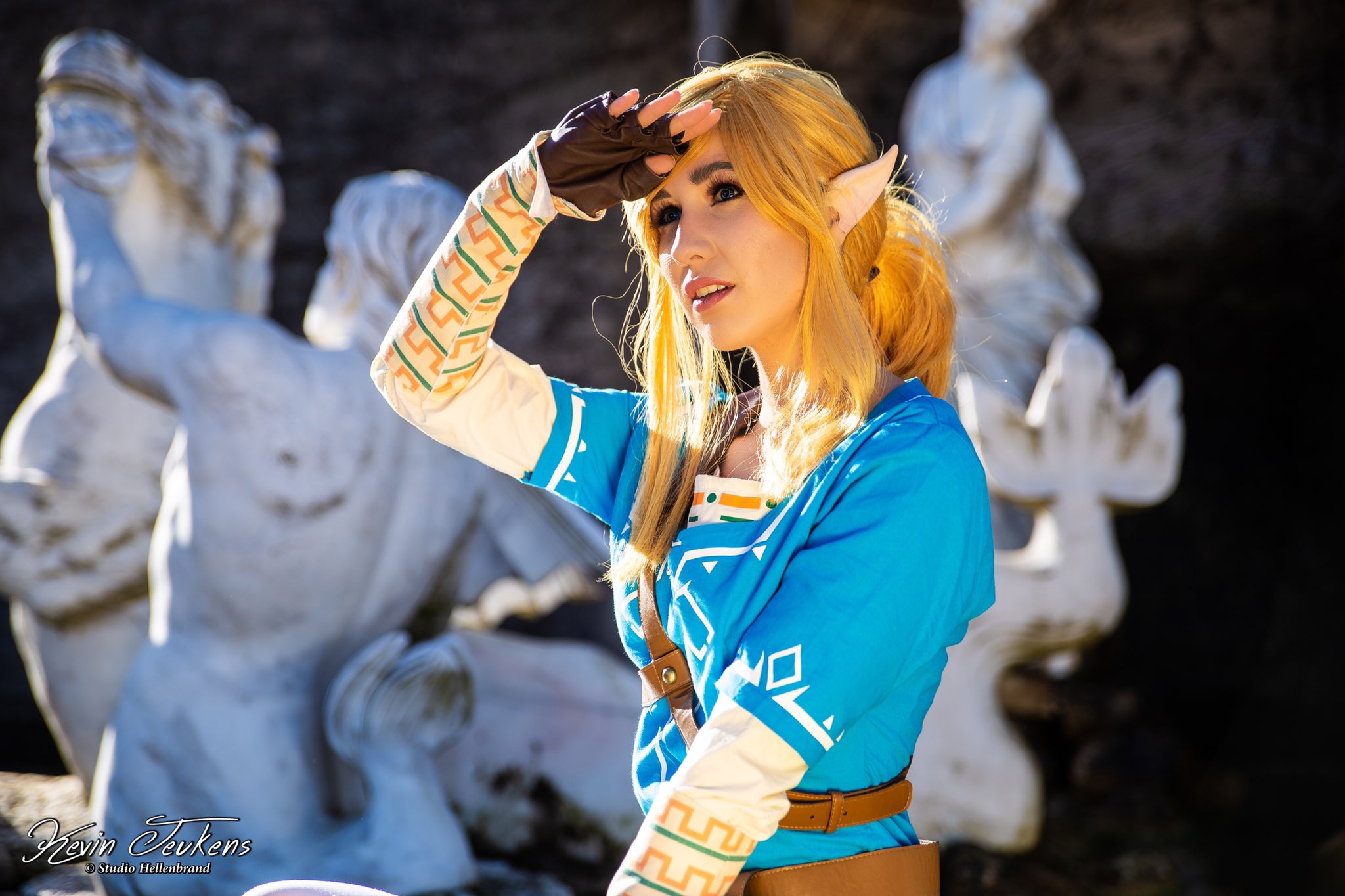 Link Cosplay Girl