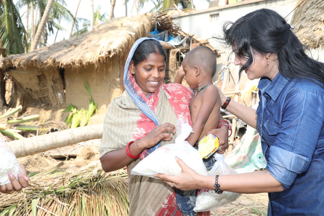 People Serving The Poor