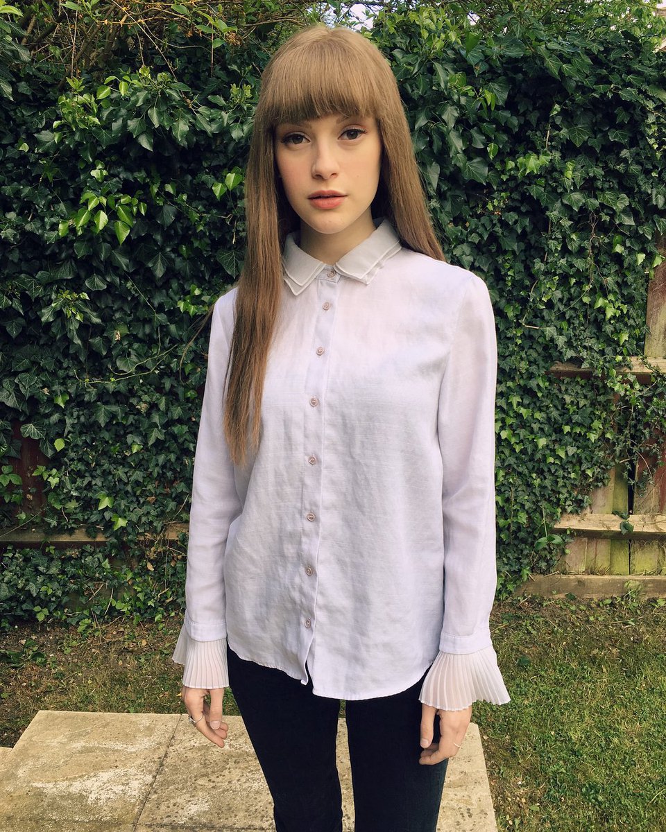 JOELLE – Official Website of Singer-songwriter and Musician Joelle