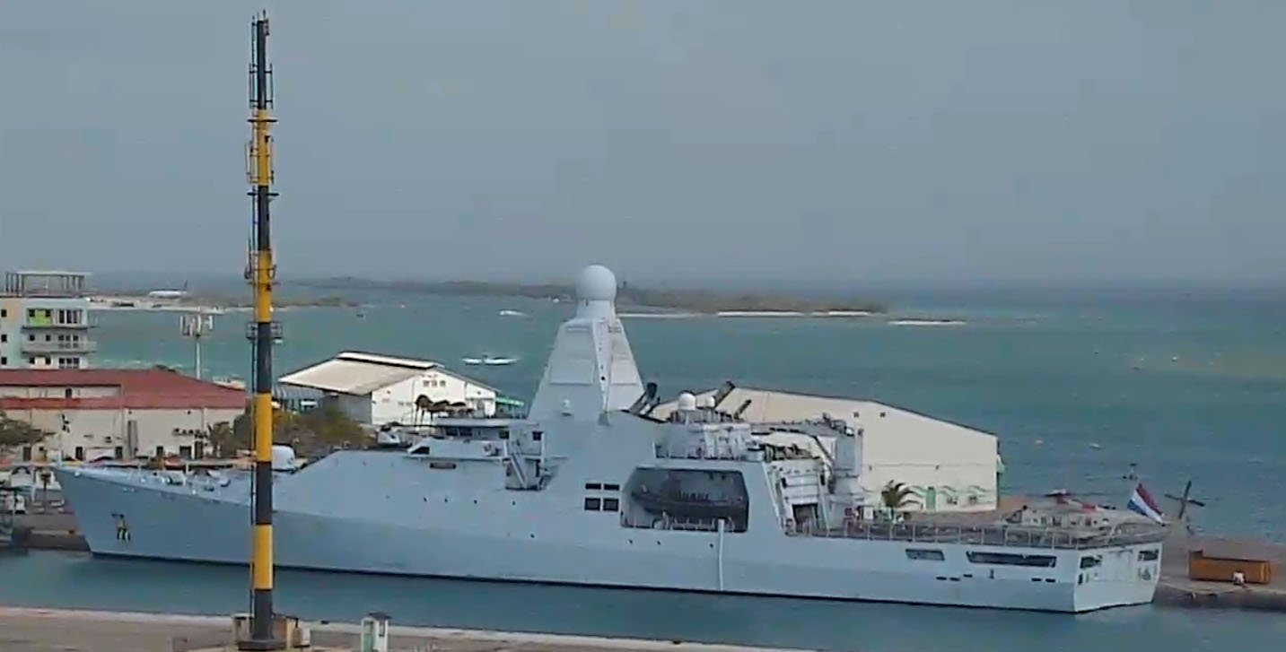 WarshipCam on Twitter: "Confirmed - this is actually the HNLMS Groningen (P843) in Aruba. https ...