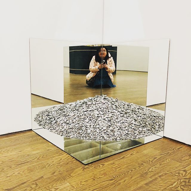 Robert Smithson Mirror