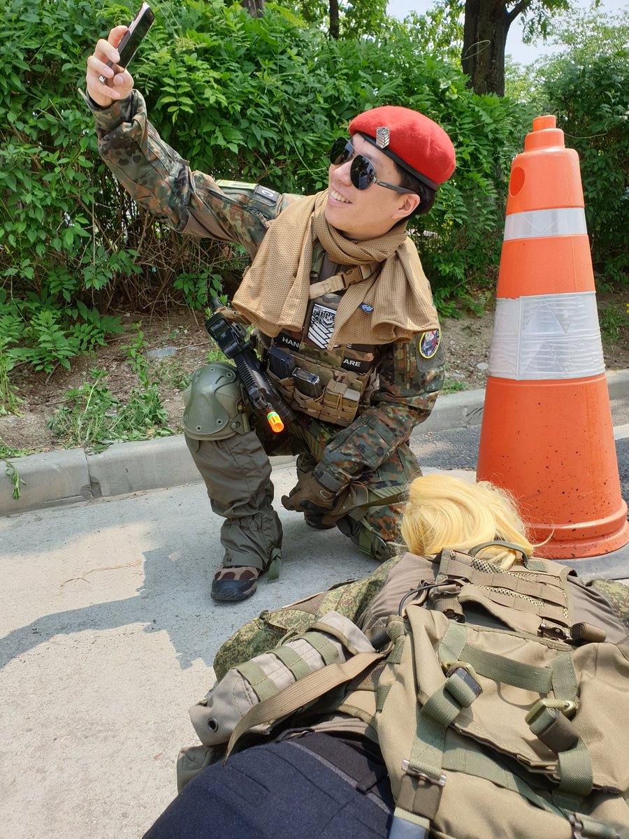 HitcH_DriesseN (@perotoss400) さんのイラスト・マンガ作品まとめ (18 件) - Twoucan