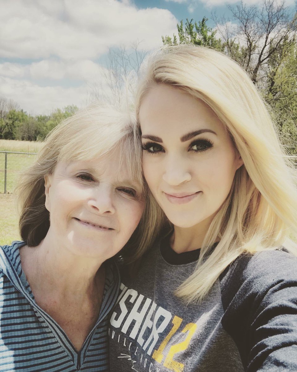 Carrie Underwood Parents