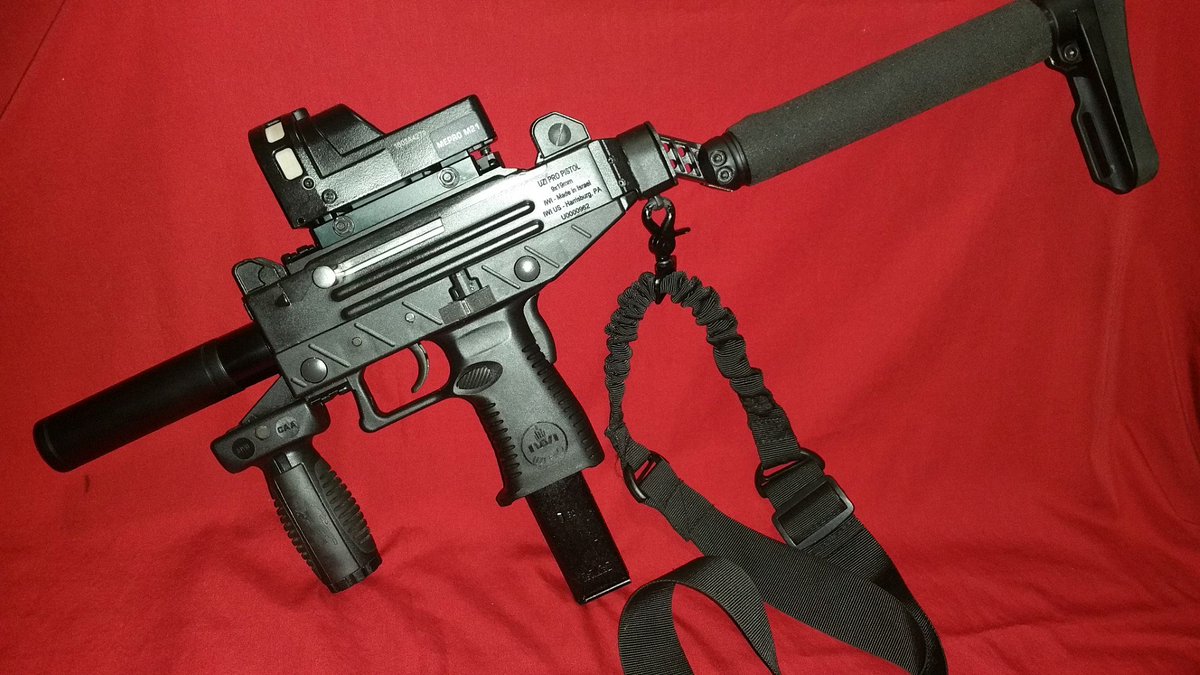 トミー=トンプソン(トミトン) on Twitter: "Micro Uzi MOD3(Uzi Pro)の銃の参考元ここか https://t.co/HiqiAgpFdc…