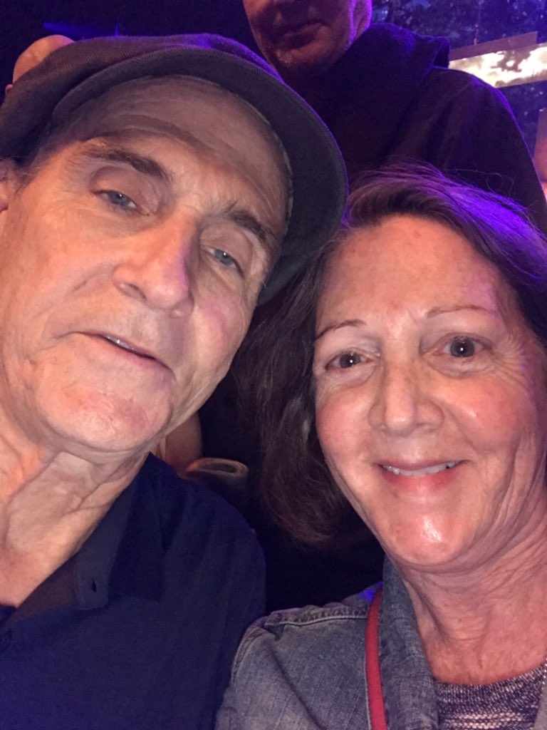 James Taylor on Twitter: "Goodbye, #Vegas. Thanks for a great month! (Photos: @Elissa_Kline and ...