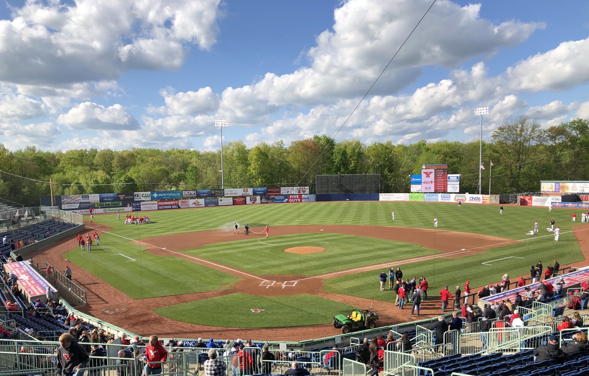 Lichter Im Baseballstadion Clipart 9Forty Kids Home Field Yankees Pet