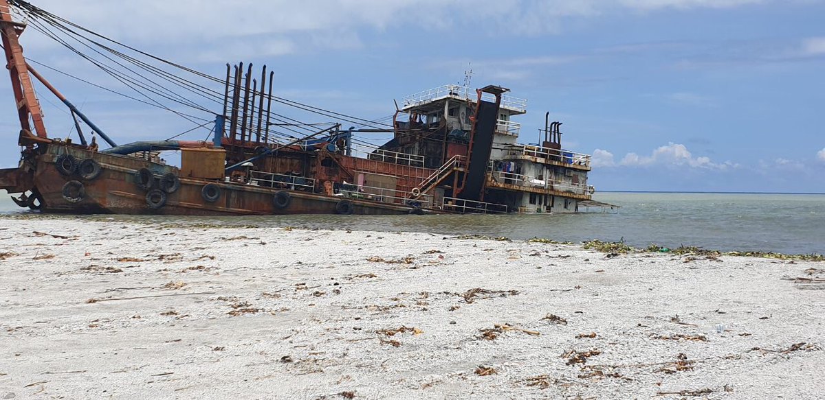 koriquintos LOOK: View of grounded vessel in Bangan, Botolan, Zambales ...