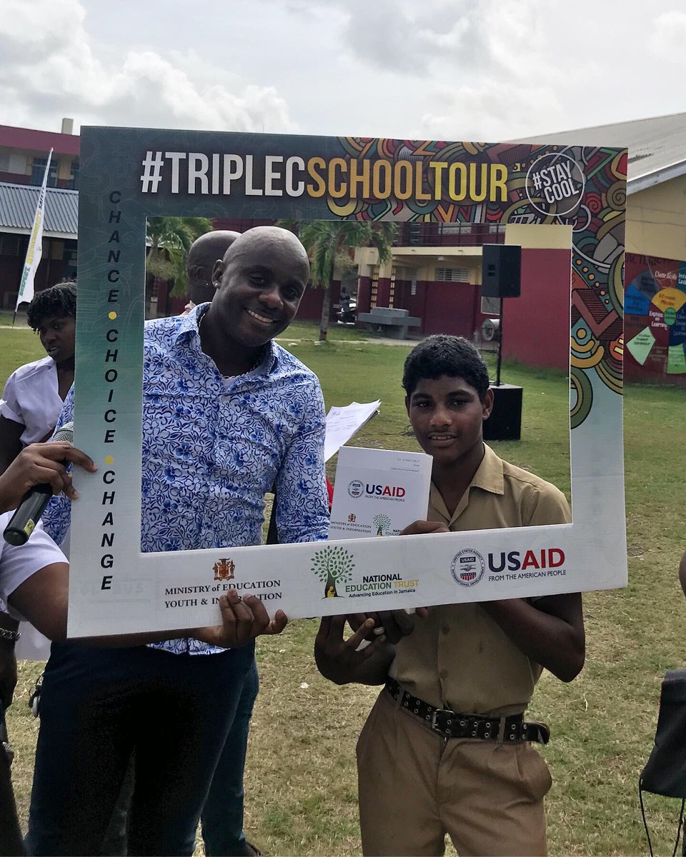 Paul Bogle High School, Saint Thomas (+1 876-982-1723)