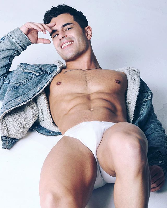 @YourBriefRelief on Twitter: "Friday Vibes with Ignacio Pérez Rey by Ivan Oliva. #YourBriefRelief…