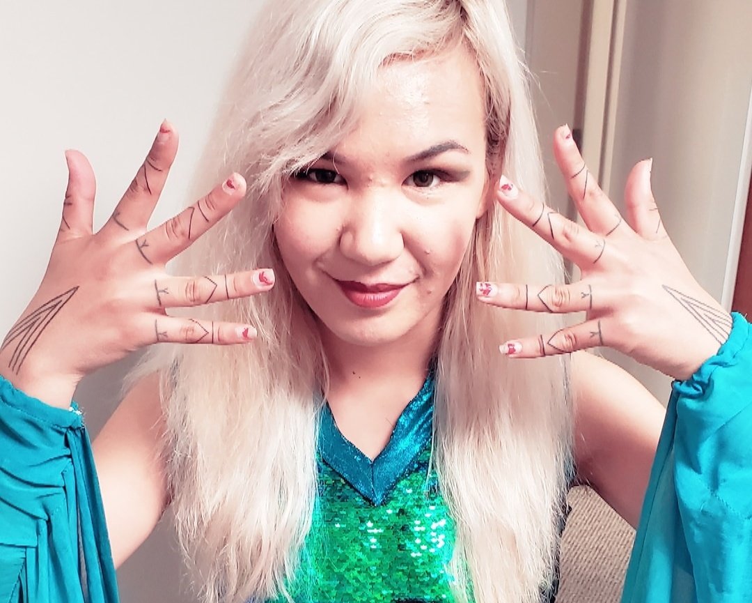 Inuit Traditional Tattoos Tunniit/Tattoos: The Complicated History Of