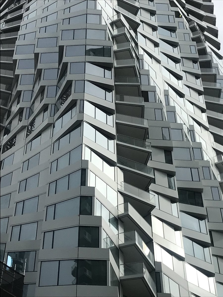 And how the hectic high-rise looks in today’s foggy light | Scoopnest