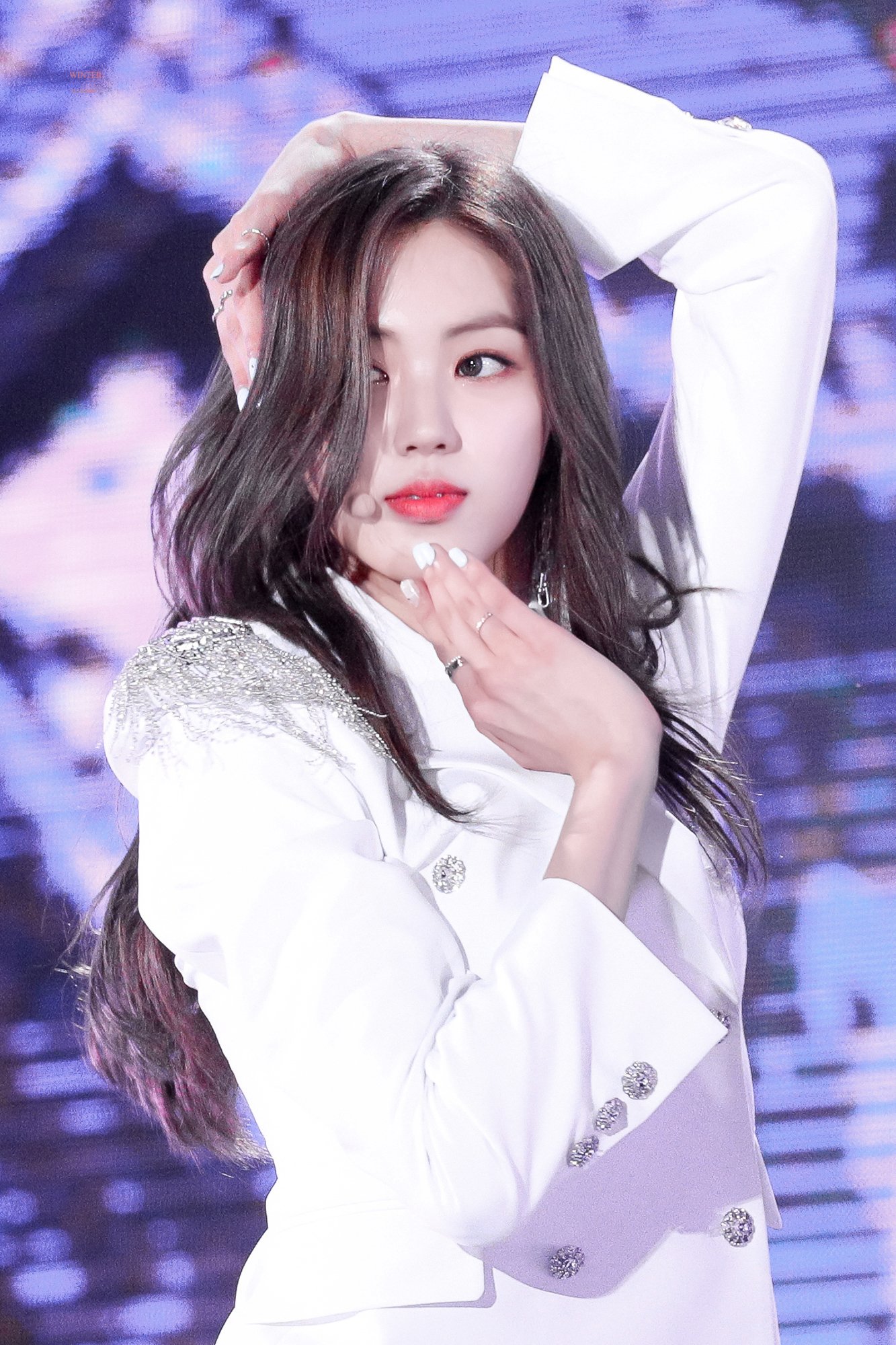 [Cheshire] CLC 討論區(37) No一位粗卡 03.19出道四週年快樂 | LIHKG 討論區