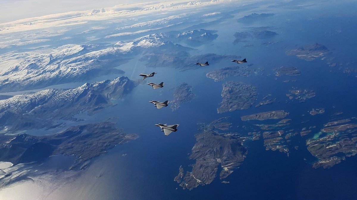 Stridsbåt 90H (Strb90H) - Combat Boat 90 (CB90) - SoldF.com