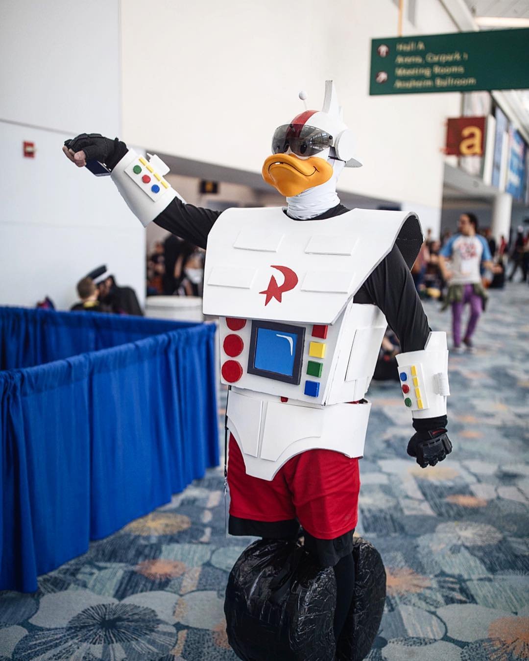 Gizmoduck Cosplay
