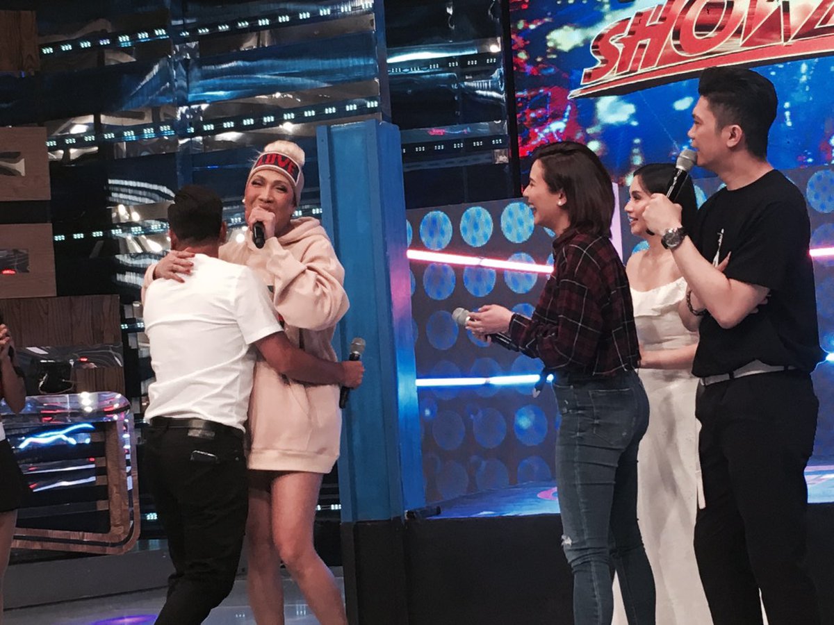 Vice Ganda E Jhong Hilario Jhong Hilario And Wife Opted To Enroll