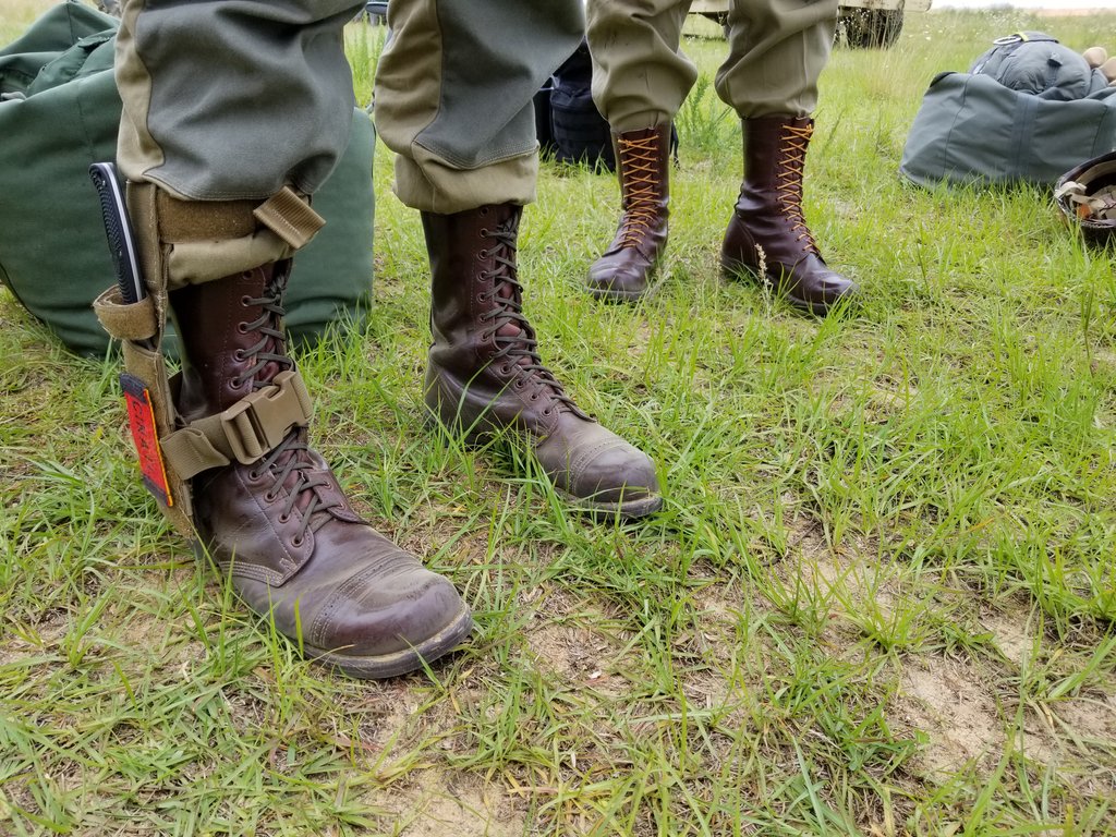 Paratrooper Boot Knife