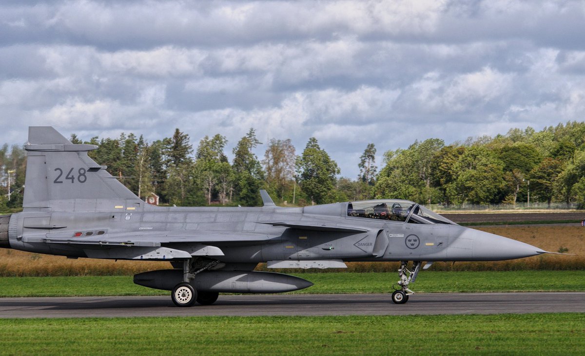 Stridsbåt 90H (Strb90H) - Combat Boat 90 (CB90) - SoldF.com