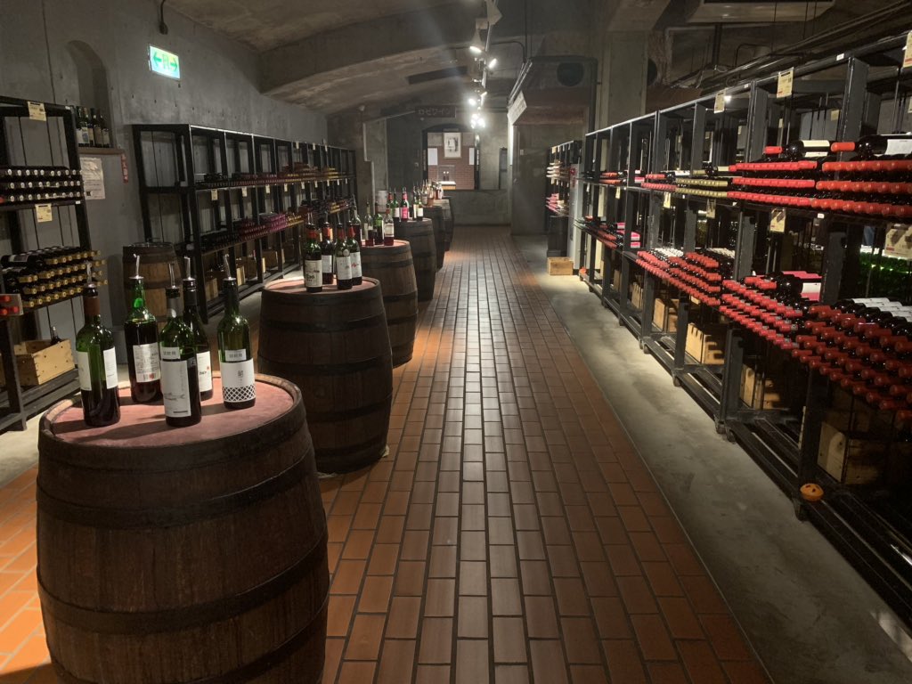 無限試飲タイムだけど味の違い、わからない 笹森トモエ@サキュステ総集編3発売中👿 @sasamomi