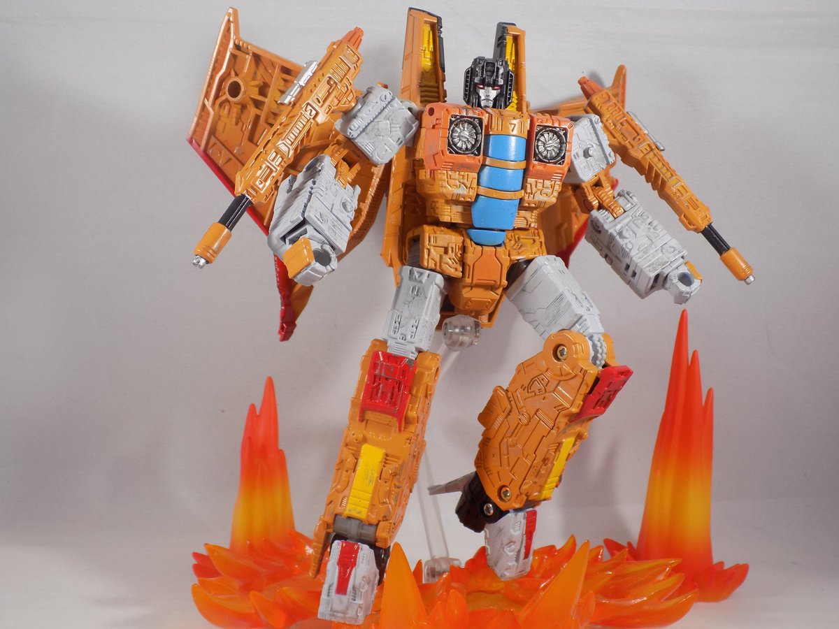 Minor/Repaint: - WFC Siege: Acid Storm and Sunstorm | TFW2005 - The ...