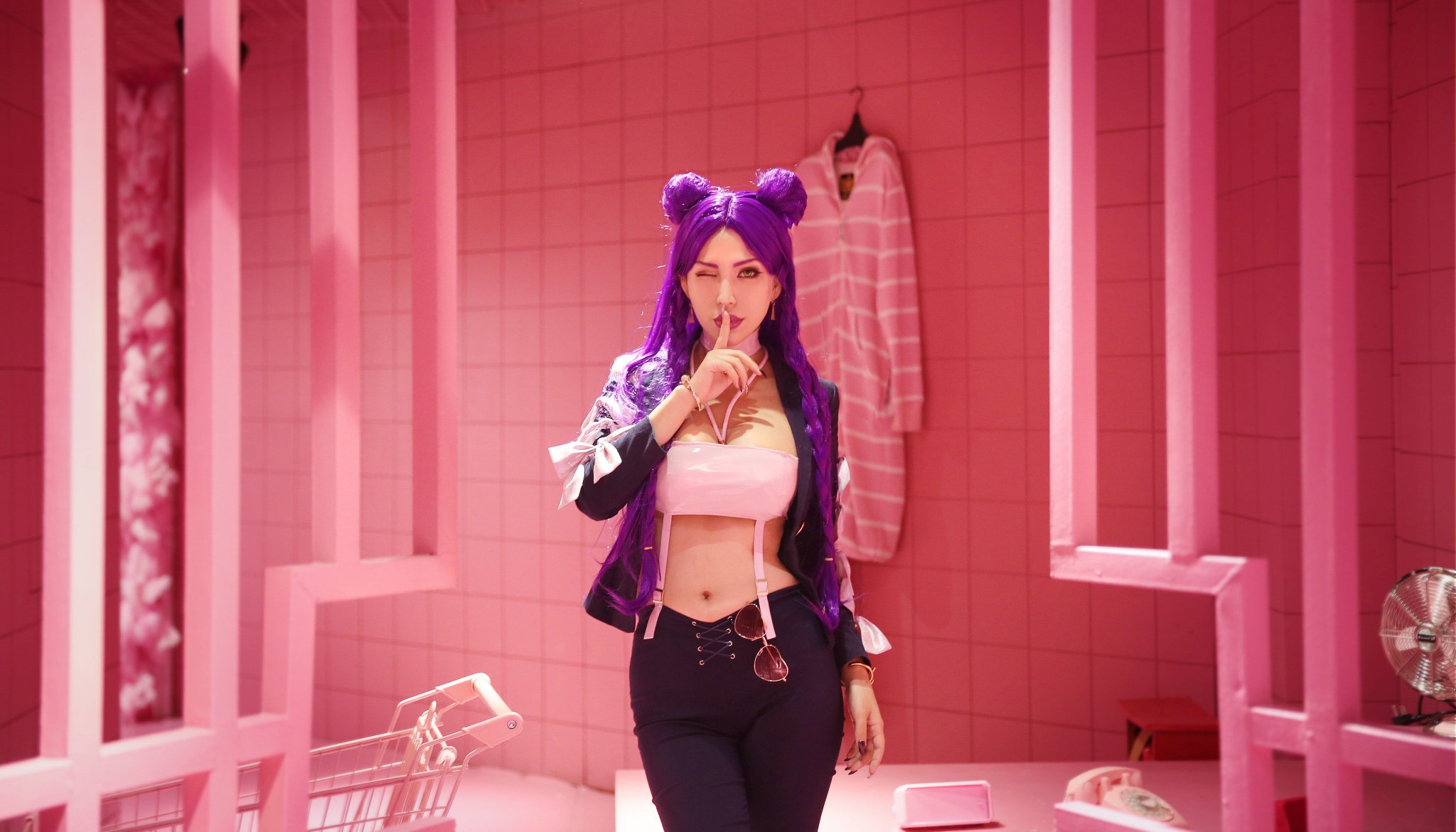 Uwowo Cosplay on Twitter: "KDA Kaisa Fanart ver. costume model photos release! Coser:Arisa鬼鬼缨 ...