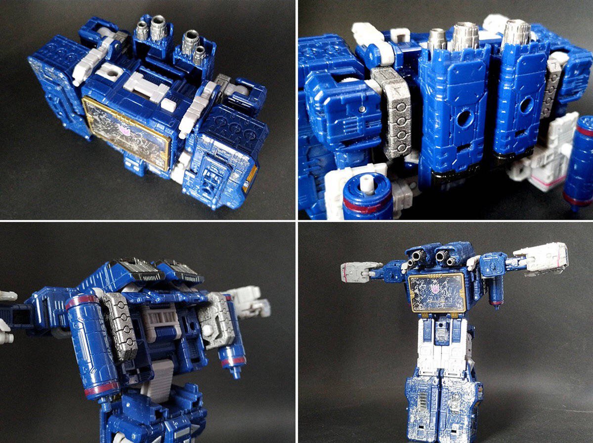 War For Cybertron Soundwave Boombox