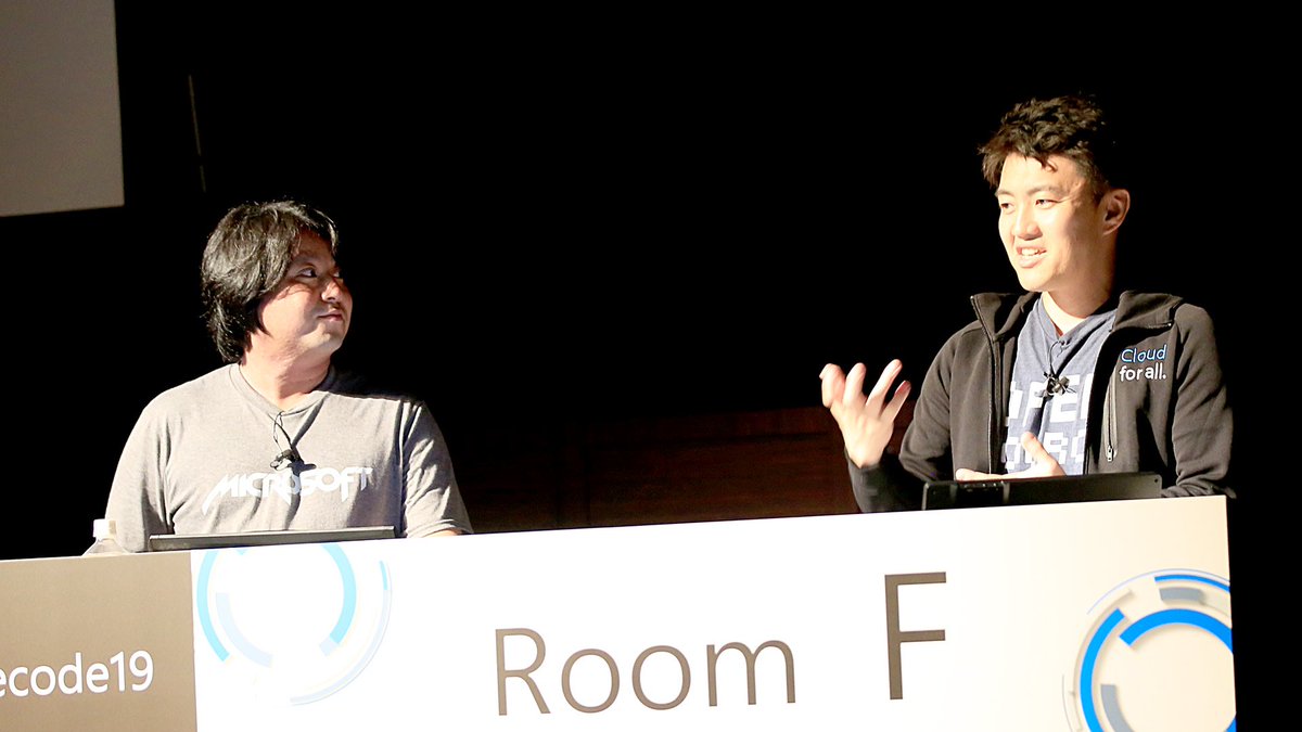 Microsoft de:code 2019 DT06 どっちの VS ショー (5ページ目) - Togetter