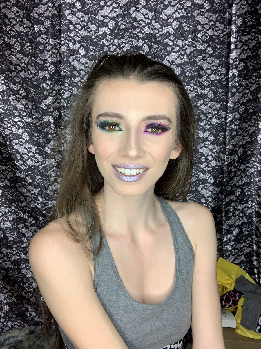 Krystal Ann's Instagram, Twitter & Facebook on IDCrawl