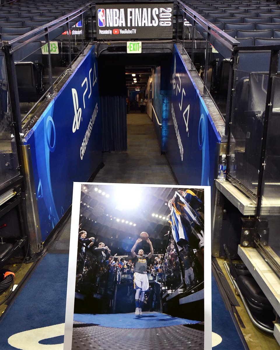 Before each warriors game held in Oracle Arena, Stephen Curry takes a ...