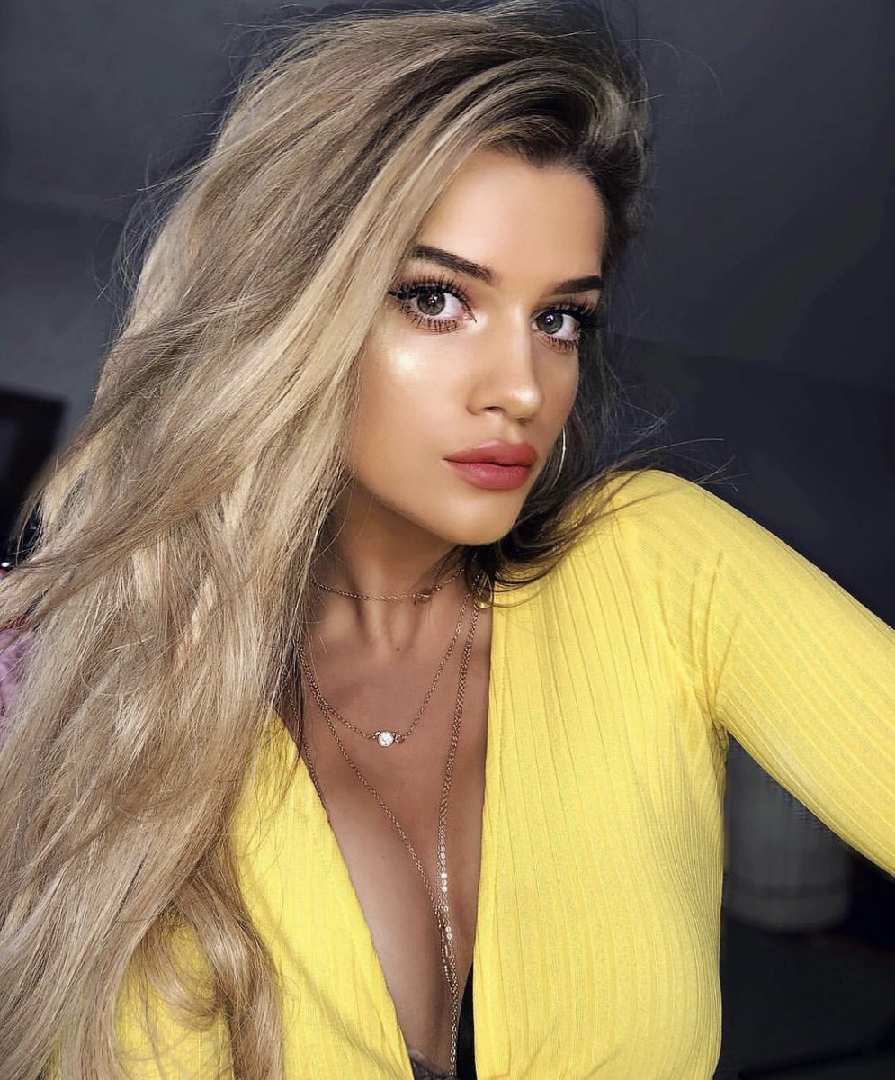 Millie Stone's Instagram, Twitter & Facebook on IDCrawl