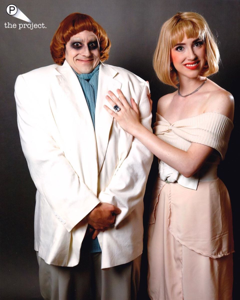 Addams Family Values Debbie And Fester