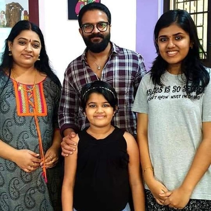 Jayasurya And Family