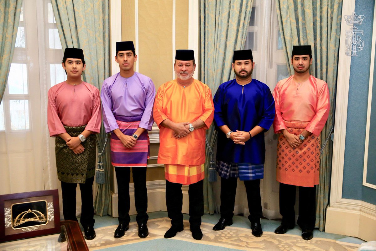 Adik Beradik Sultan Johor Alexander Dickens