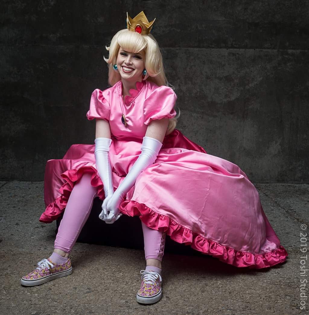 Miss Cozy Peach 🍑 (@cspranklerun) さんのコスプレ作品まとめ (1 件) - Twoucan