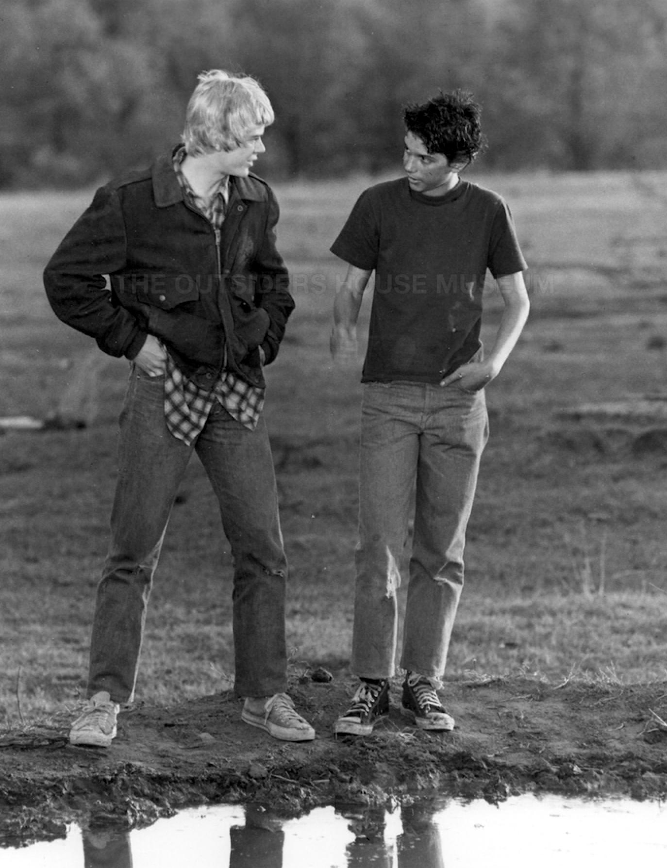 The Outsiders Ponyboy And Johnny At The Church