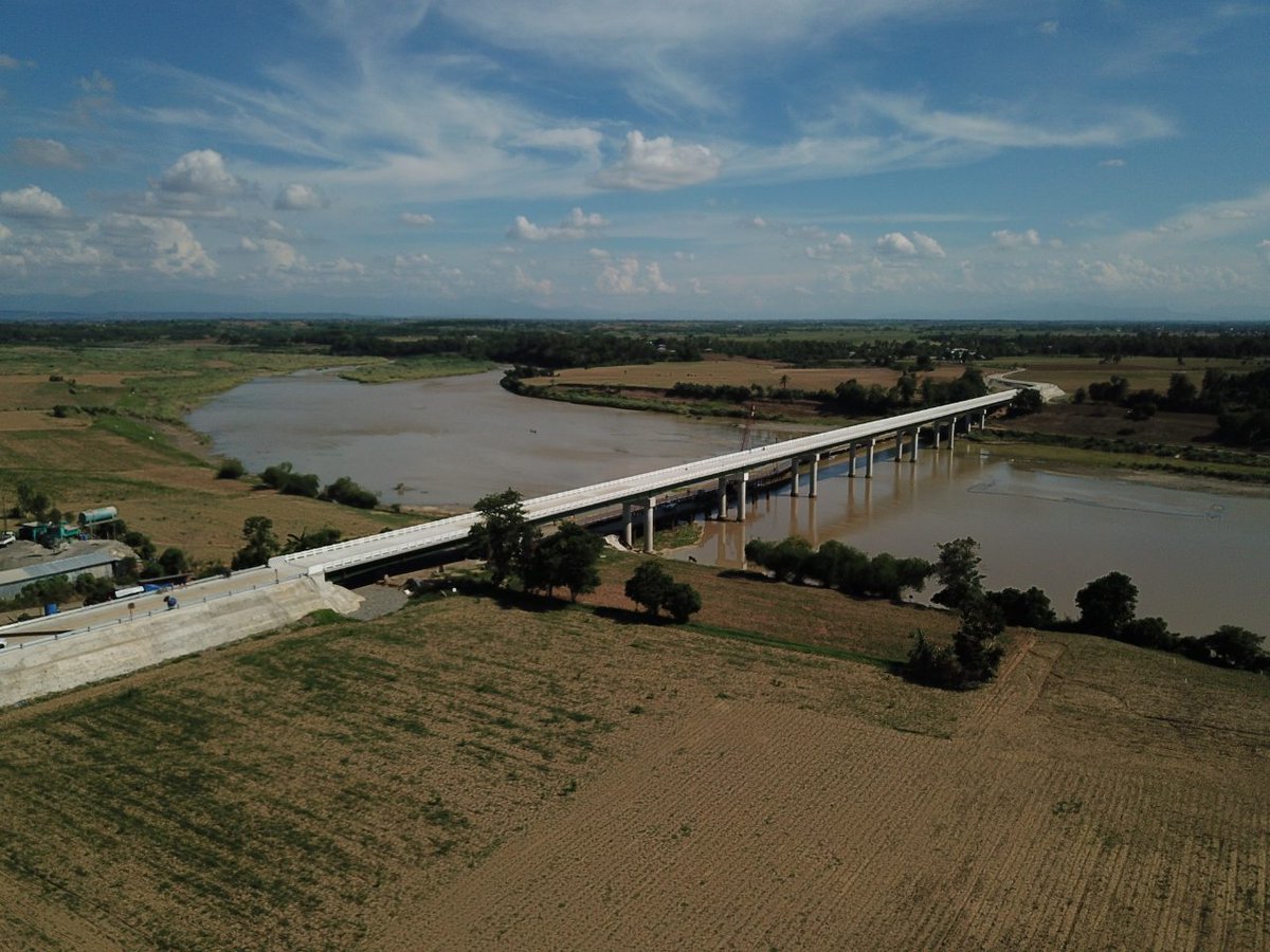 LOOK: Secretary Mark A. Villar of Department of Public Works and ...