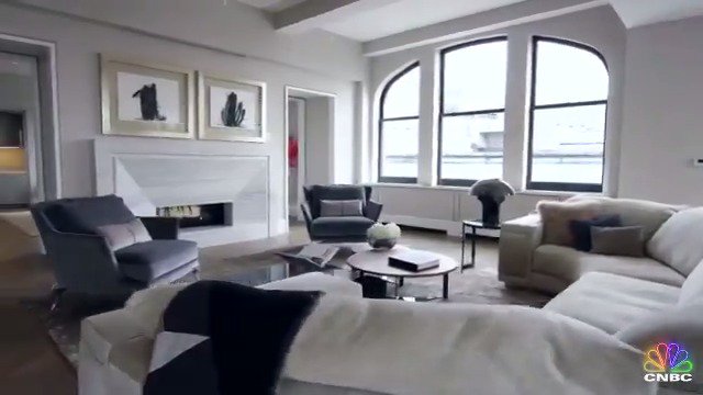 Amazon CEO Jeff Bezos just bought the makings of an $80 million mega ...