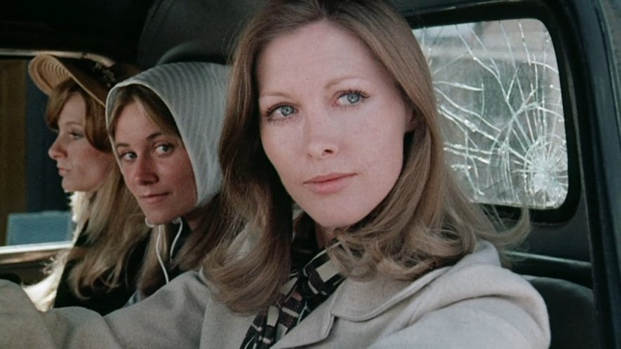 Candice Rialson's Instagram, Twitter & Facebook on IDCrawl