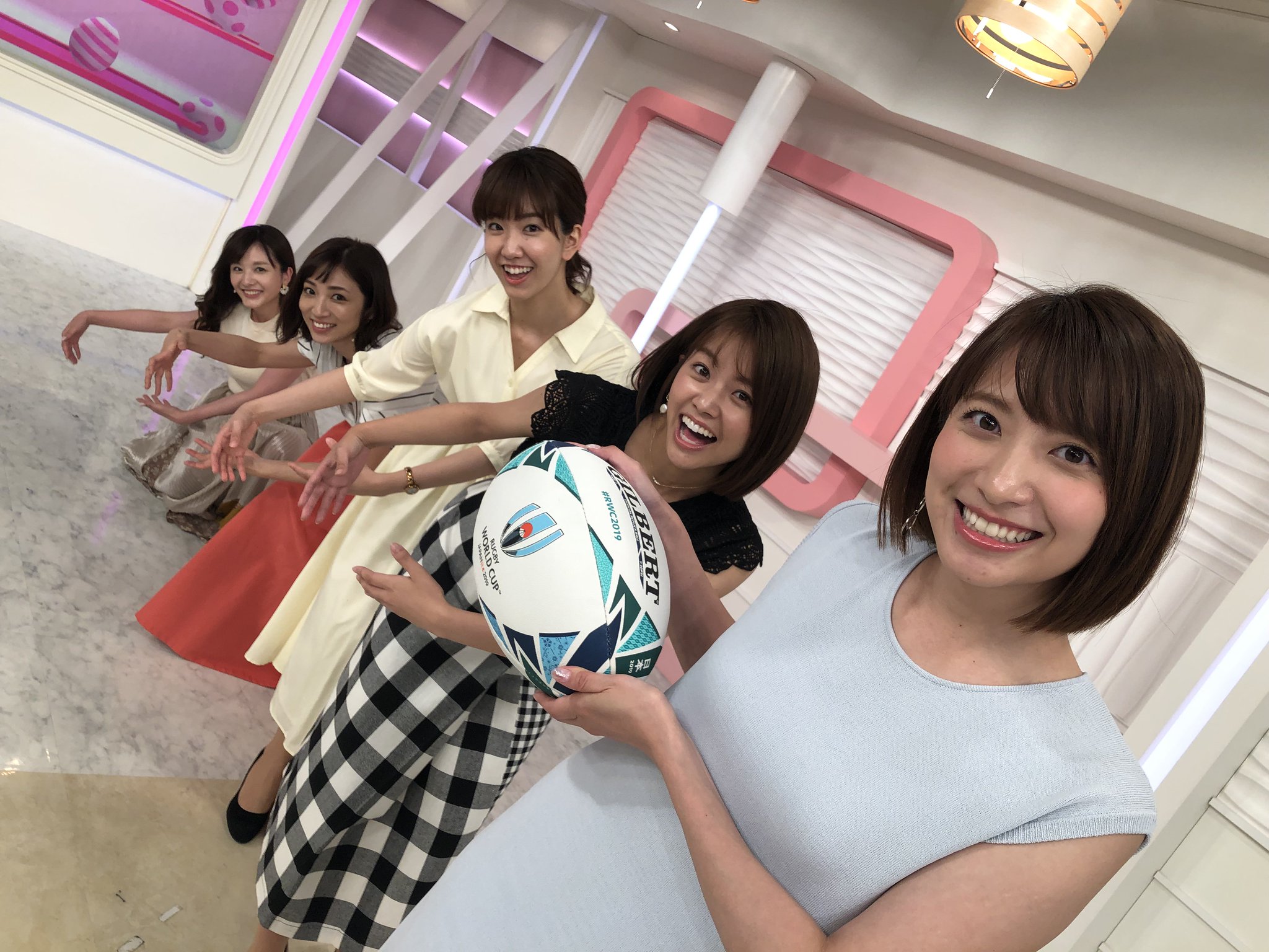 Oha!4 NEWS LIVE 公式 おはよん on Twitter: "【Oha!4】キャスターブログを更新しました！！ 今回は #笹崎里菜 アナです！🙋‍♀️ 日テレラグビー斑の笹崎アナの ...