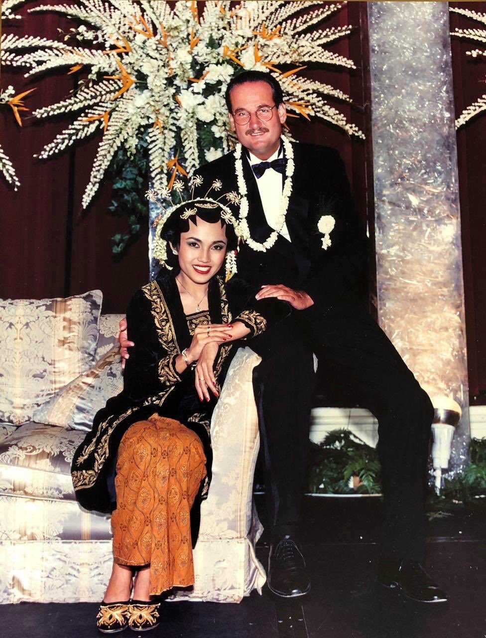 Cinta Laura Parents