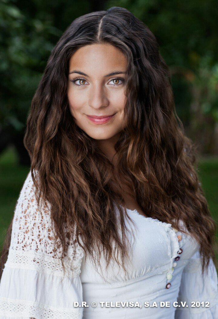 Corazon Indomable Maria Alejandra Dresses