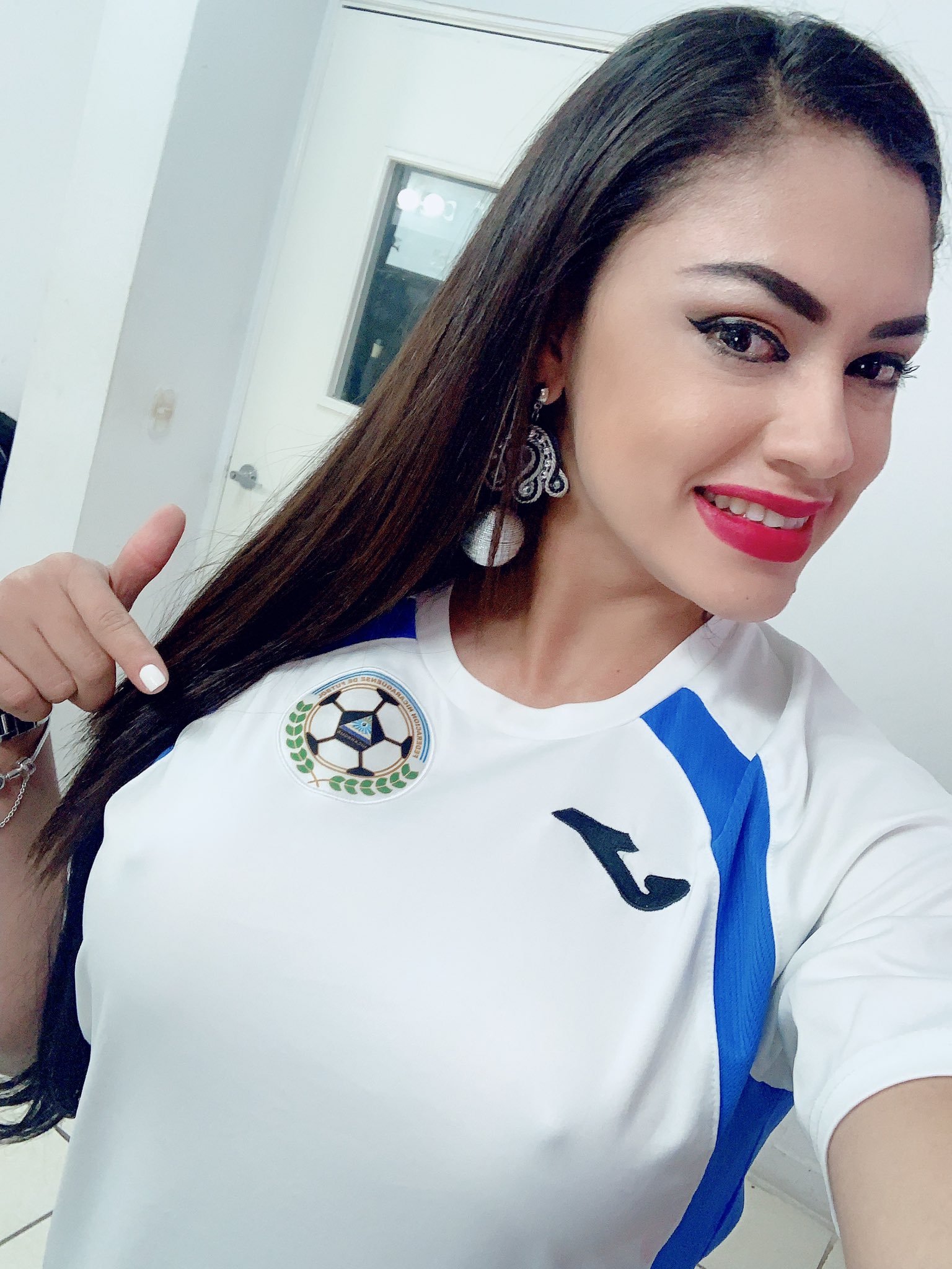 Karly Fornos 😈 on Twitter: "Hoy juega nuestra selección 🇳🇮 https://t.co/hZgmiIwt3v" / Twitter