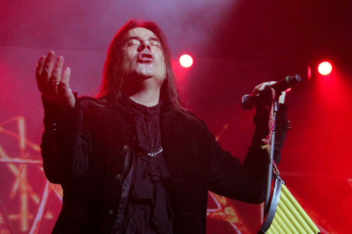 >EstadaoCultura André Matos, das bandas Angra e Shaman, morre aos 47 ...