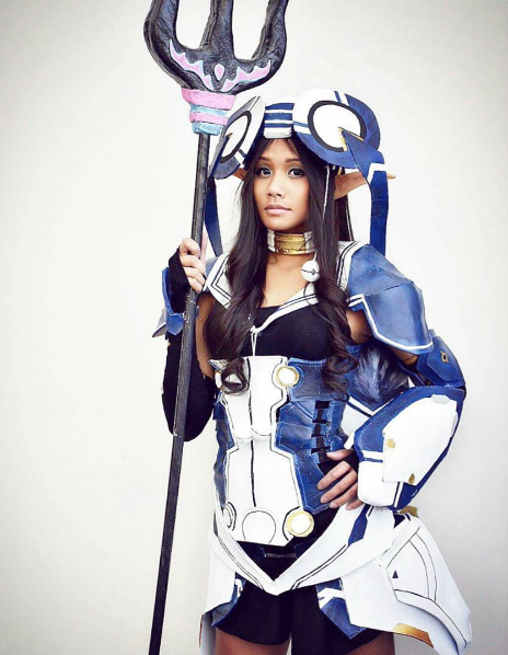 Phantasy Star Female Cosplay