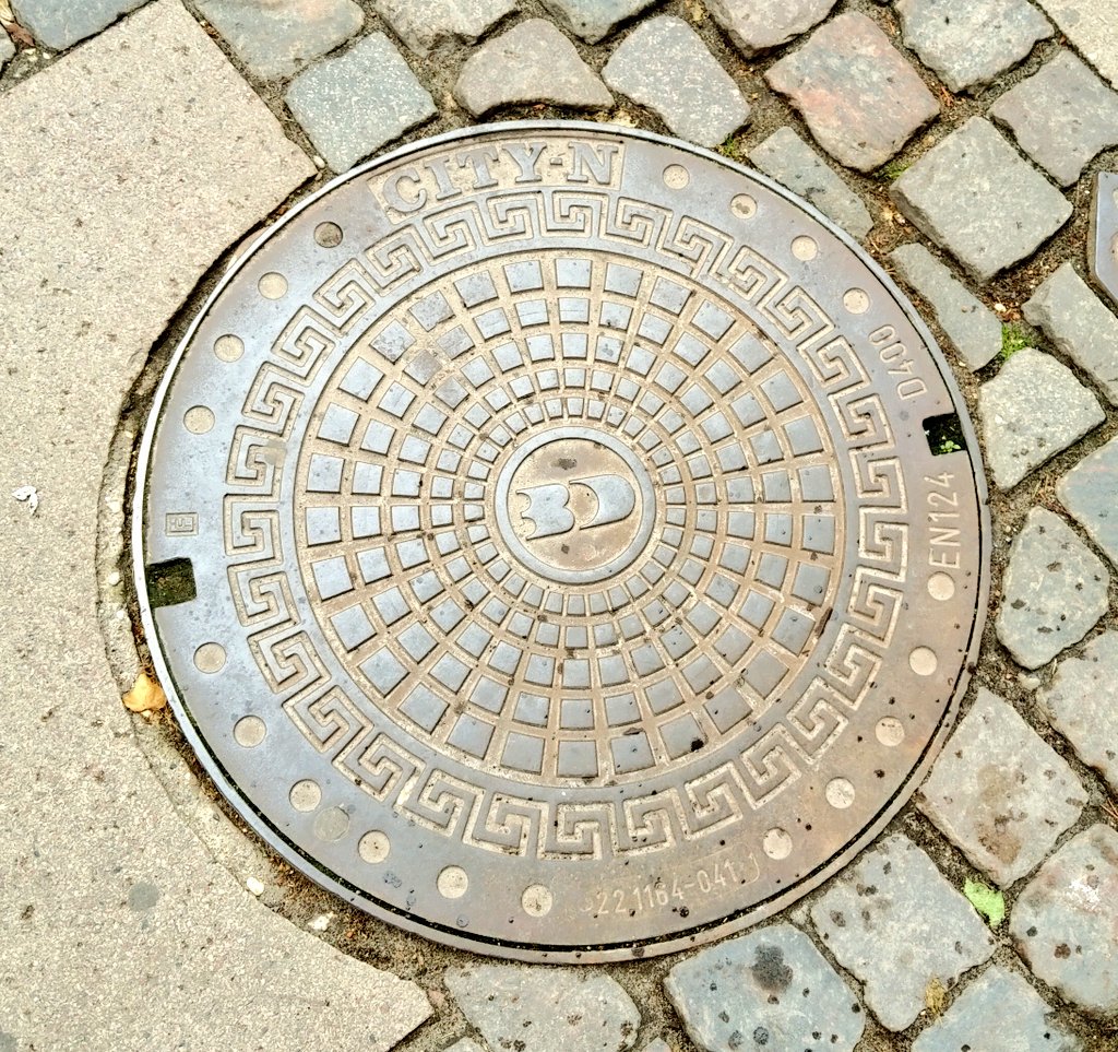 「そういうの【ビルドの説】 https://t.co/7KhBry9SM2 で描いた 」Tetsu Kayamaの漫画