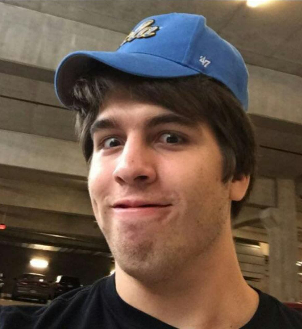 Rafael Knittel on Twitter: "Que foto raiz é essa que achei mano wtf HWUDHSHSBSH…