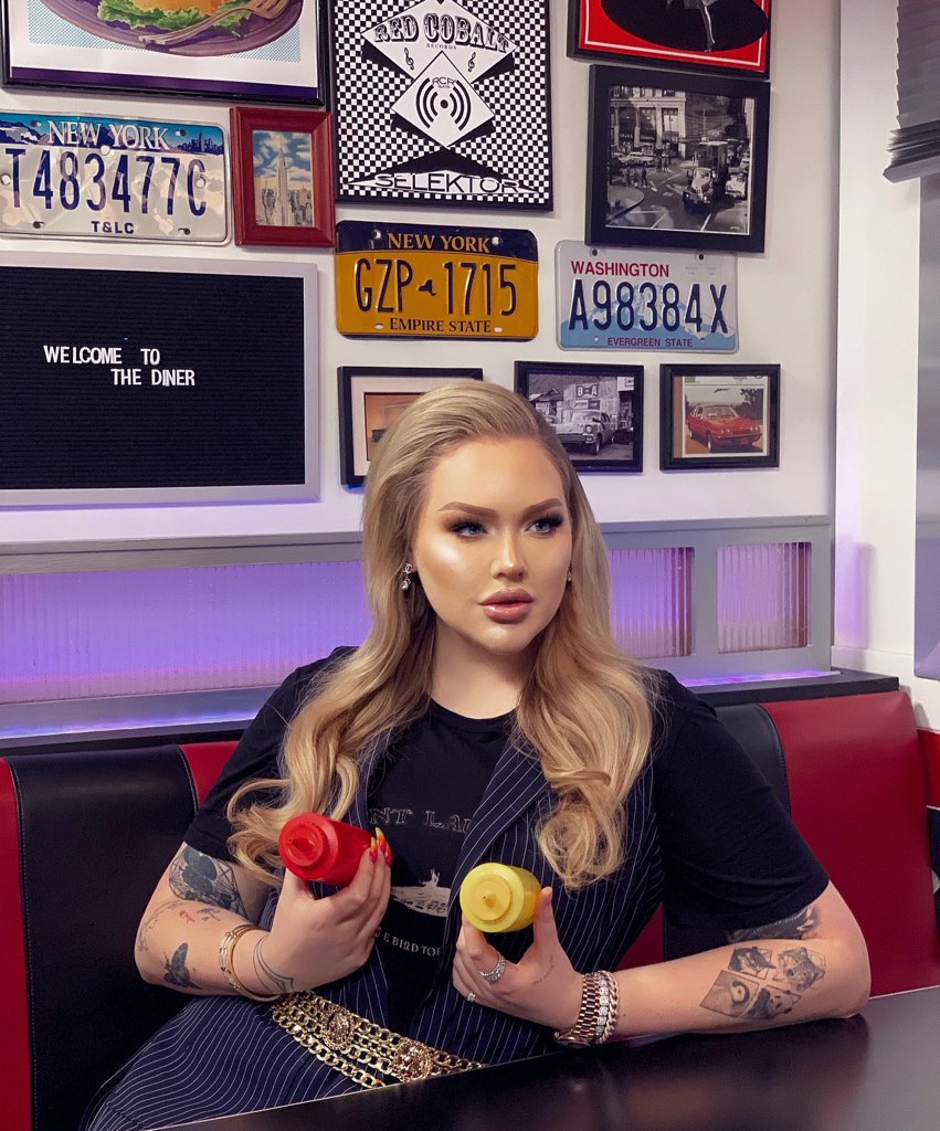 NikkieTutorials on Twitter: "had a blast in New York City.. you know, it was great to 𝙠𝙚𝙩𝙘𝙝𝙪𝙥 🍅 🤓…