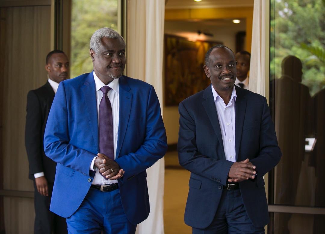 Presidency | Rwanda on Twitter: "President Kagame is now meeting with the #AUReforms team ahead ...