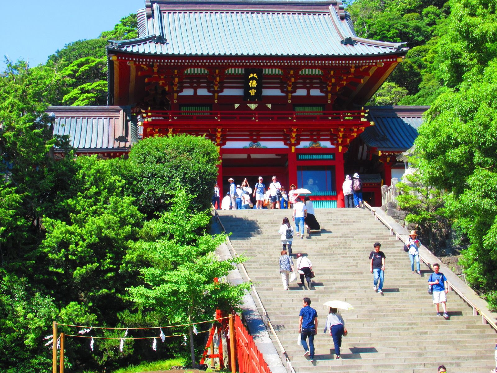 温泉ネコ on Twitter: "retrip_news: 江ノ電を眺めながら最高の朝ごはん。早起きして訪れたい「ヨリドコロ」の魅力 | RETRIP[リトリップ] retrip_news ...