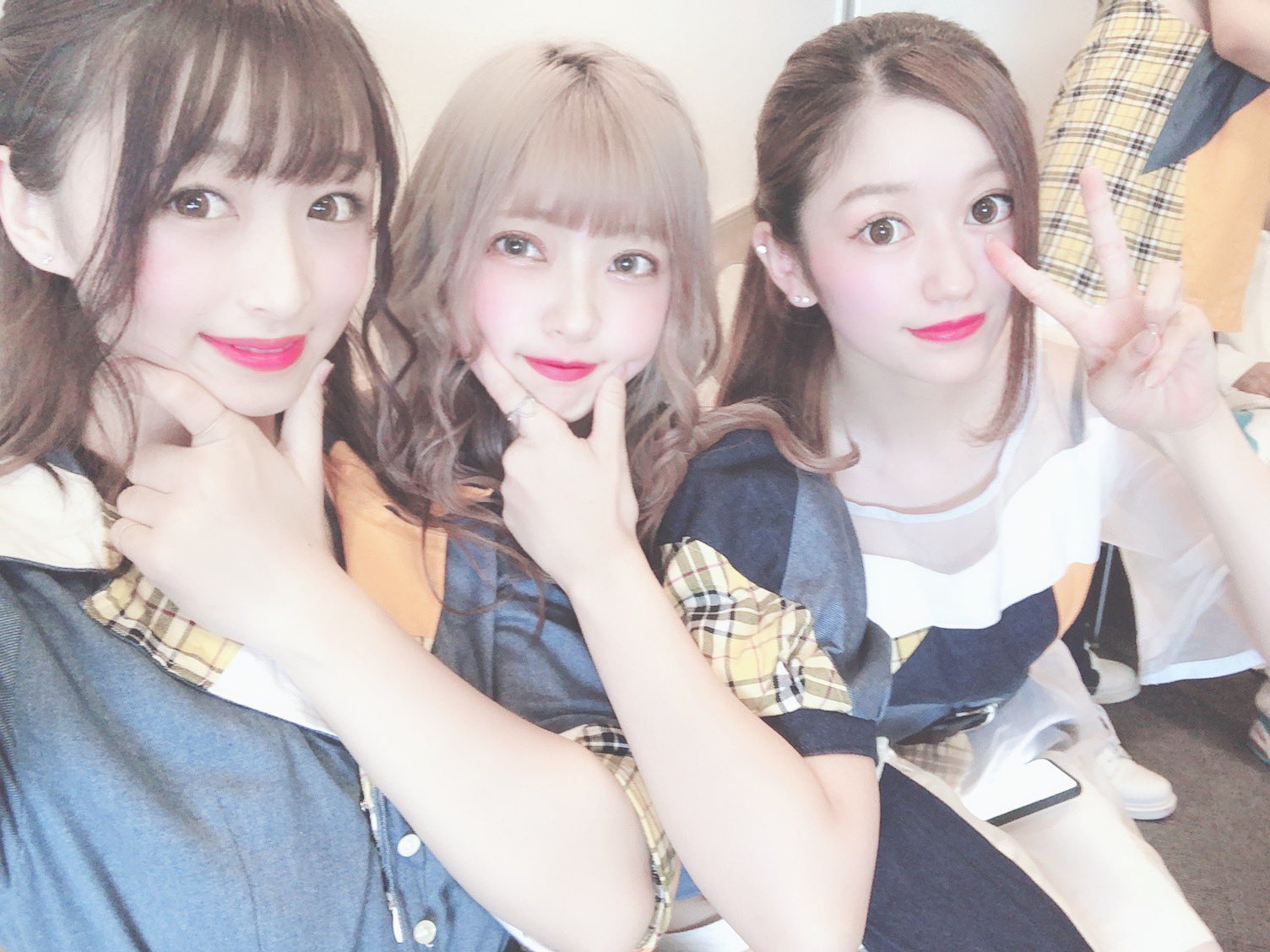 八神絢音 (TRYZERO) on Twitter: "そごう川口でのリリイベありがとうございました💖 今日はめっちゃ暑くて夏！！！🌴🌺って感じだったし、めちゃ楽しかった〜😂 みんな暑い中来て ...