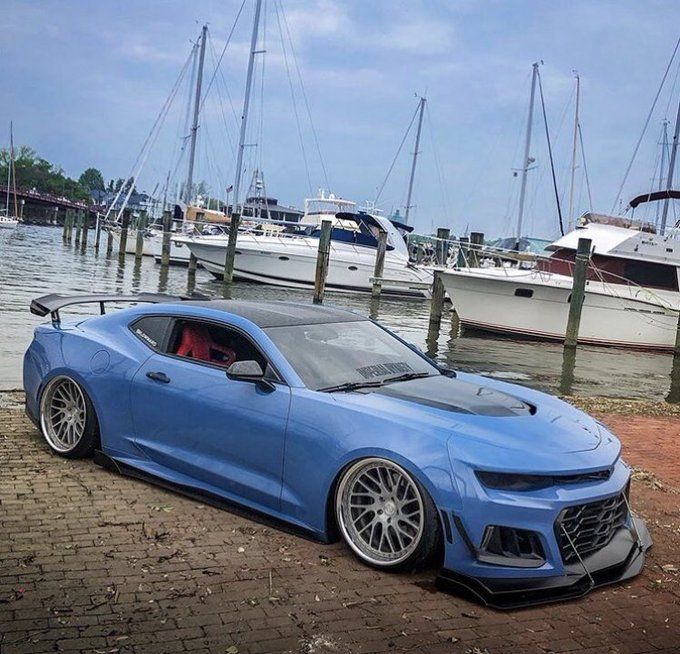 Stanced Camaro Ss